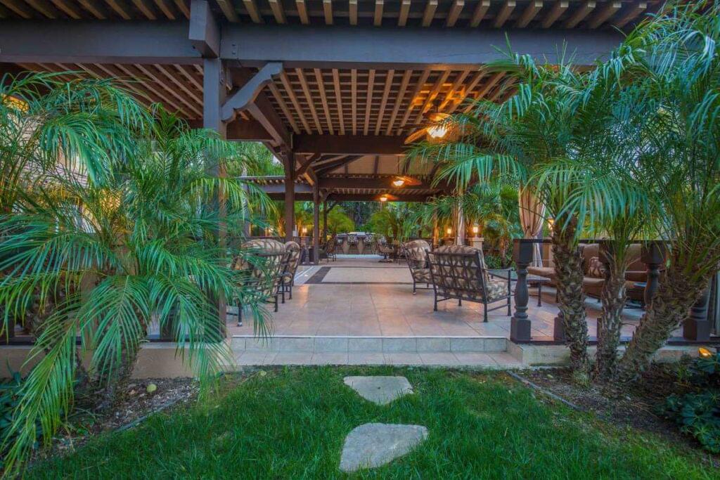 Hillcrest Teenage Treatment Center in Agoura Hills, CA